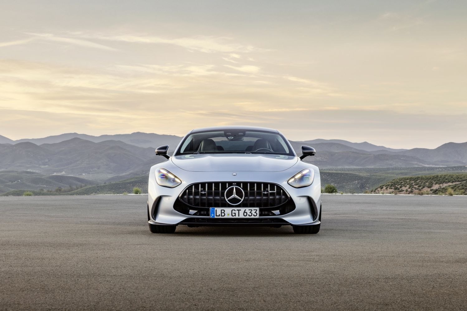 Mercedes-Benz AMG GT (C192) 55 V8 (476 Hp) 4MATIC+ AMG SPEEDSHIFT MCT 9G